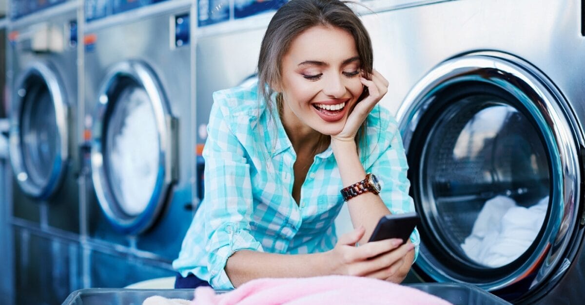 Transformative Cashless Payment Solutions: Redefining the Laundry Business